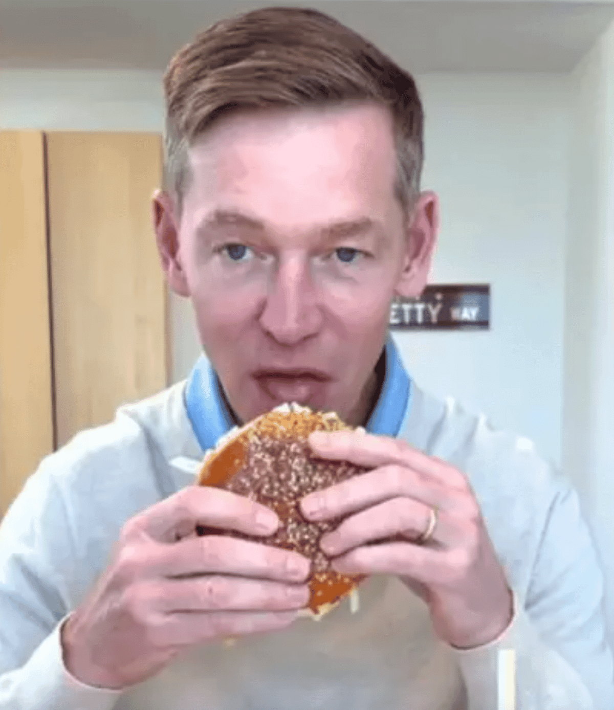 Wendy's becomes next brand to troll McDonald's over CEO's incredibly ...