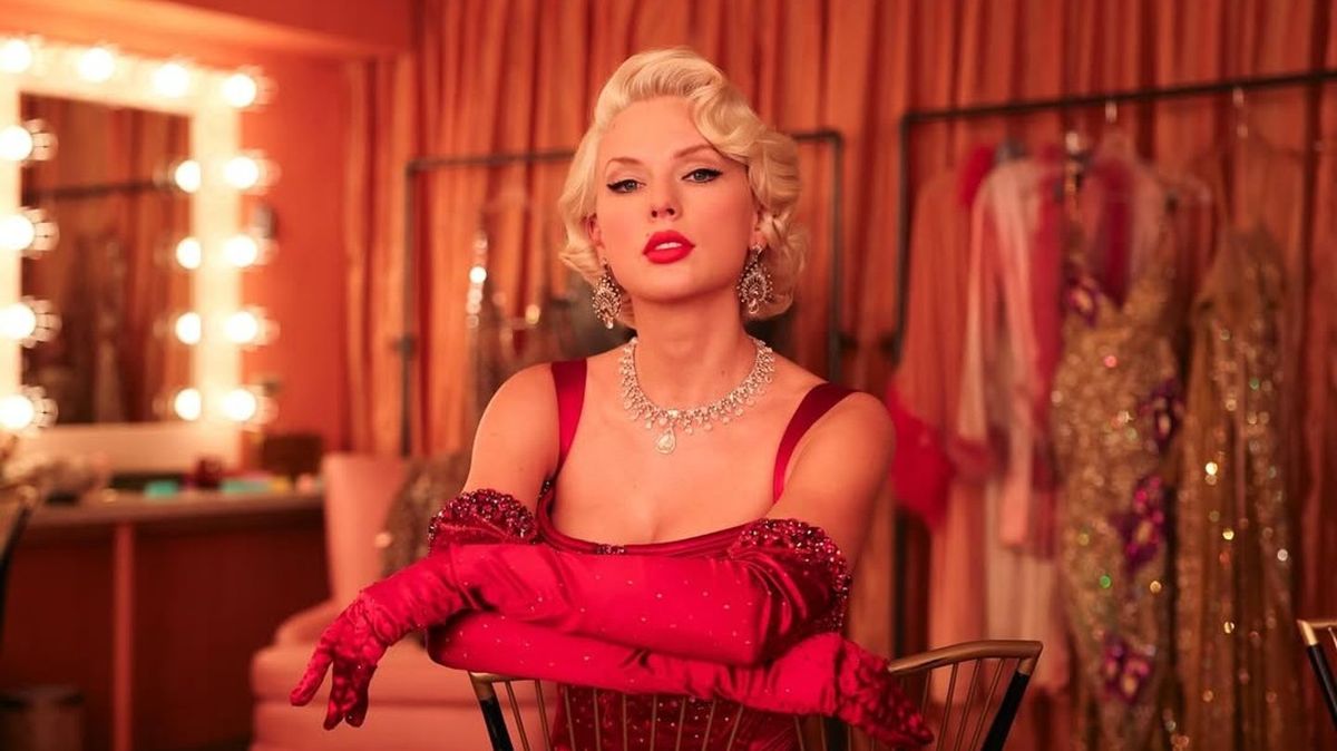 Taylor Swift fans outraged as fake 'KKK' lyrics to new song go viral ...