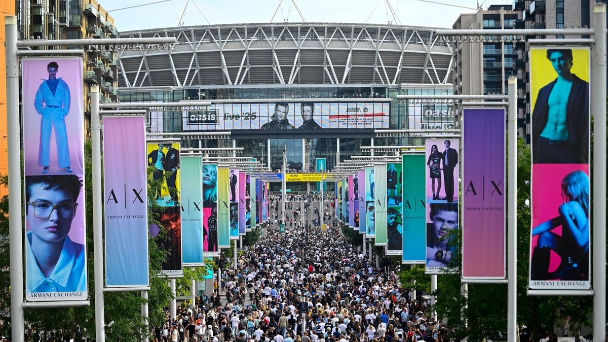 Liam and Noel Gallagher issue statement after fan falls to their death ...