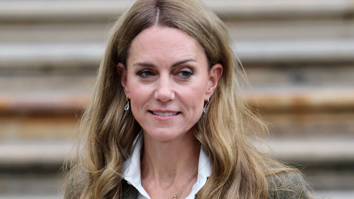 Kate Middleton appears to address absence from royal duties with ...
