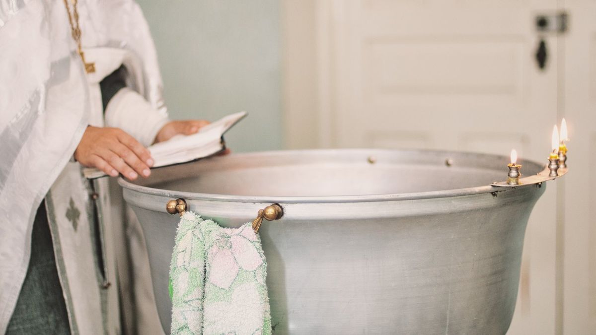 Preacher charged with manslaughter after man drowns during baptism