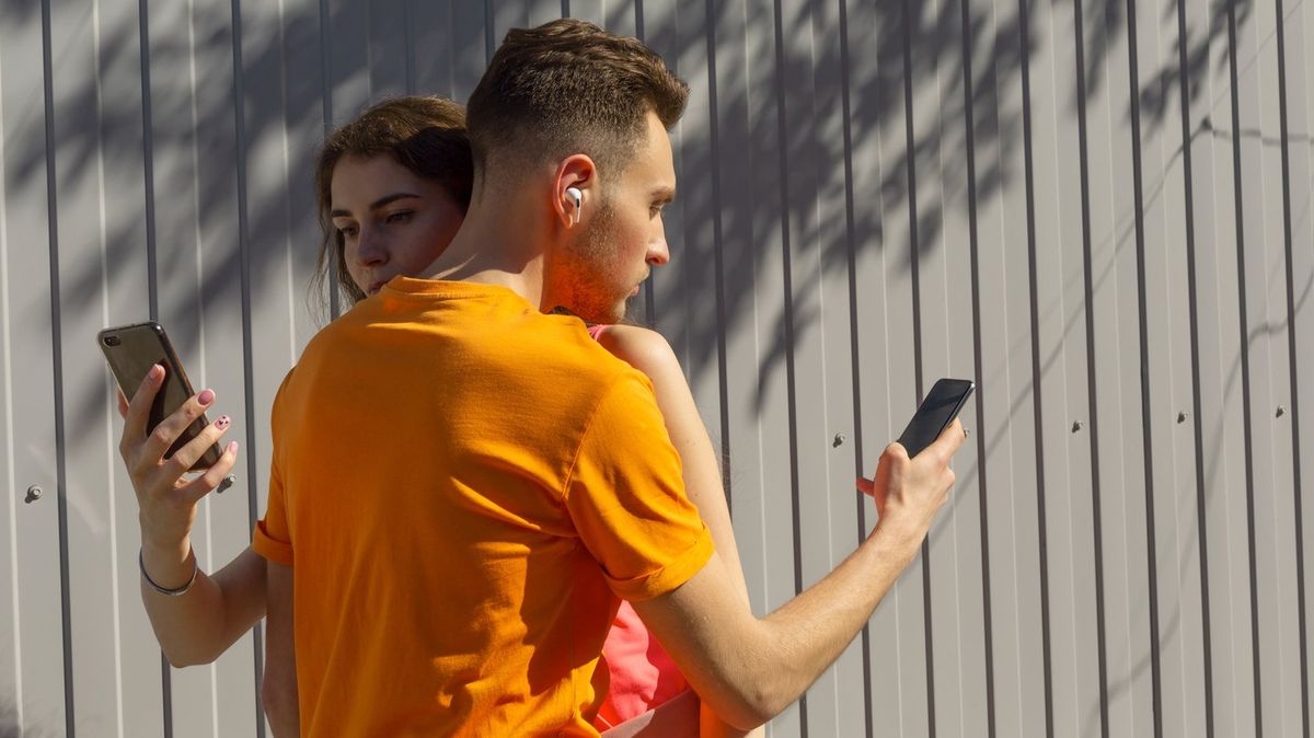 'CNM' relationship explained as 'fetish of the year' now revealed