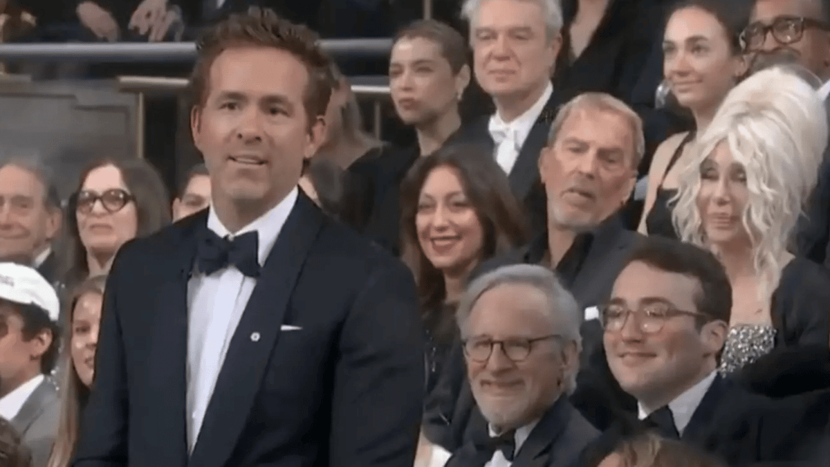 Why Kevin Costner's reaction to Ryan Reynolds' 6-word 'joke' about ...