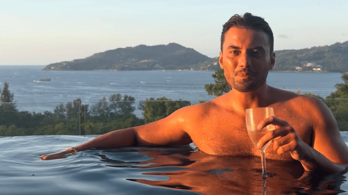 TOWIE’s Jordan Wright detailed ‘exciting year ahead’ in new country ...