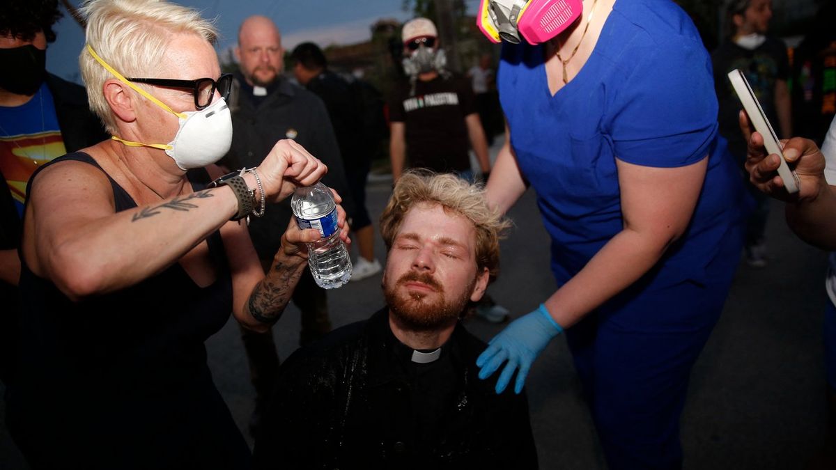 ICE facing backlash over statement after hitting priest with pepper ...