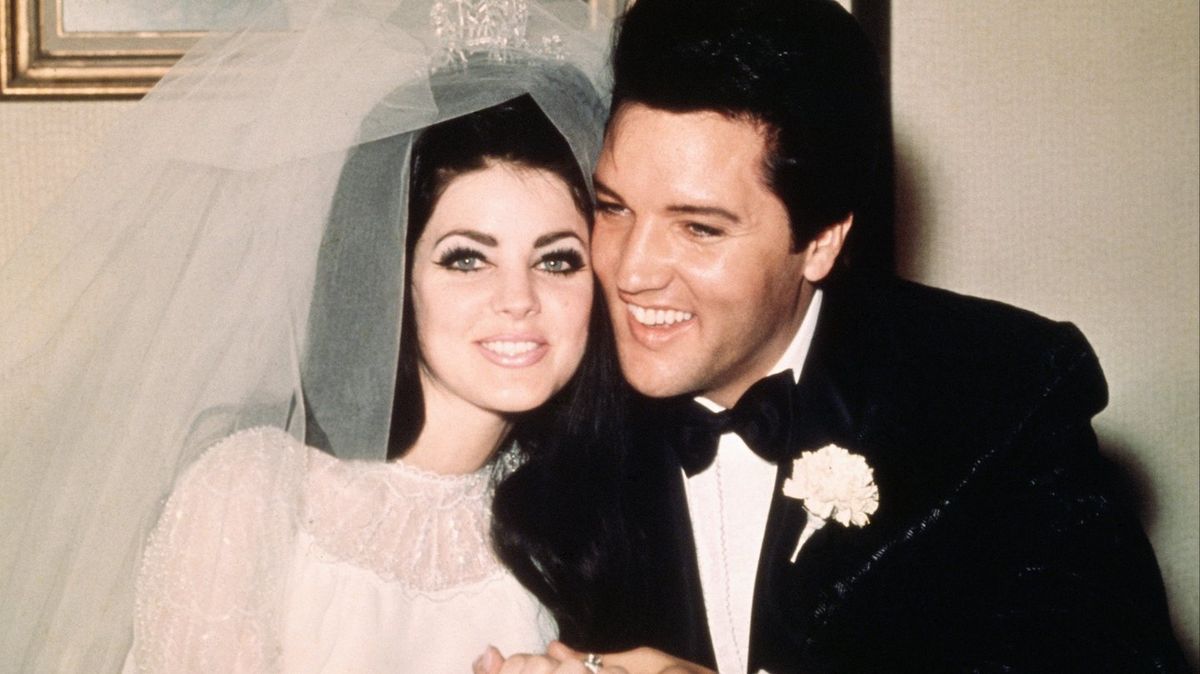 Priscilla Presley details ‘unhappy’ final memory of ‘sexual intimacy ...
