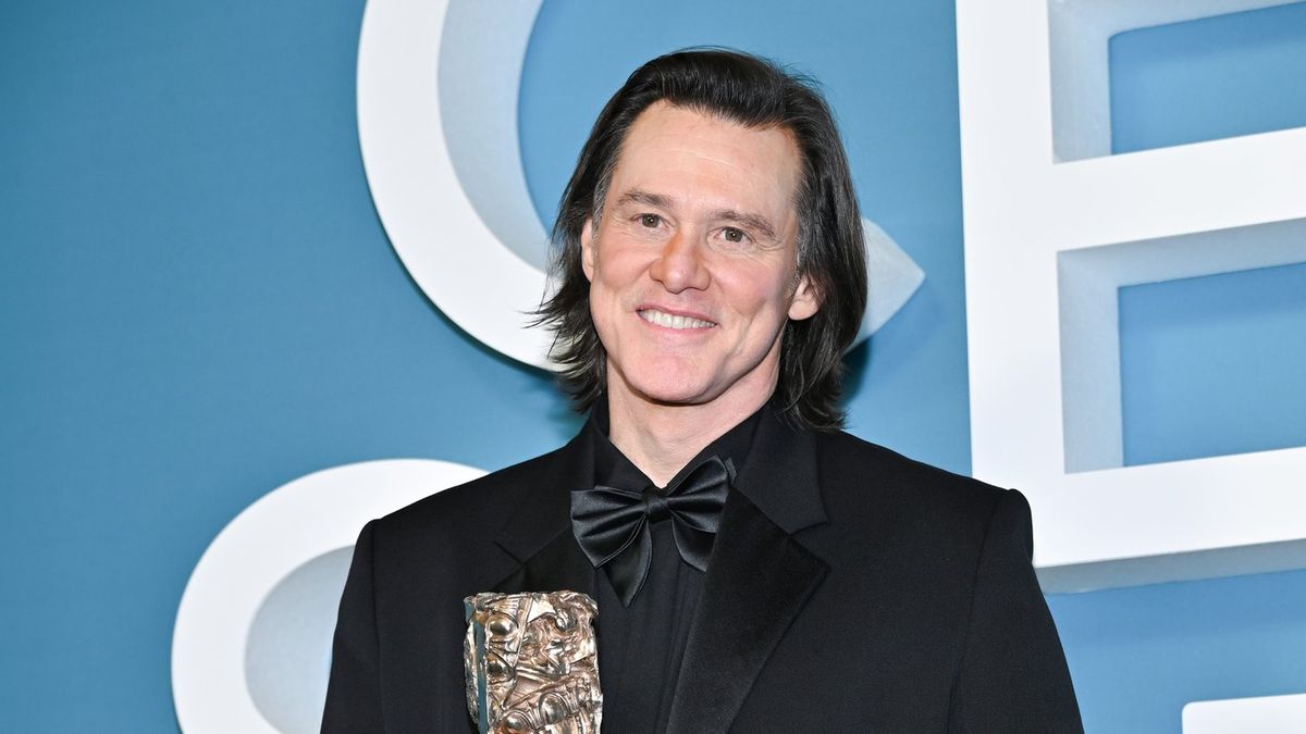 Jim Carrey's 'unrecognisable' appearance defended after rare outing ...