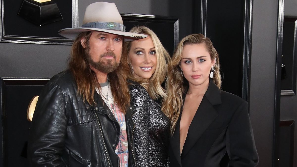 Miley and Billy Ray Cyrus' family feud explained as dad skipped the ...
