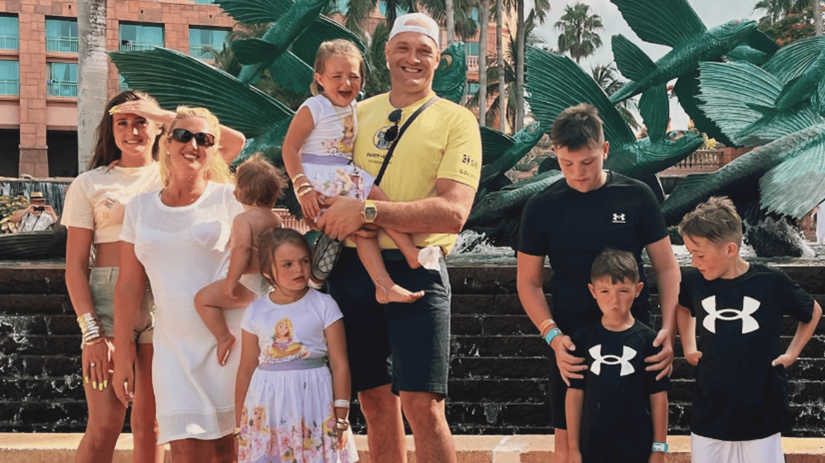 Paris Fury revealed why her kids will leave school when they reach 11 ...