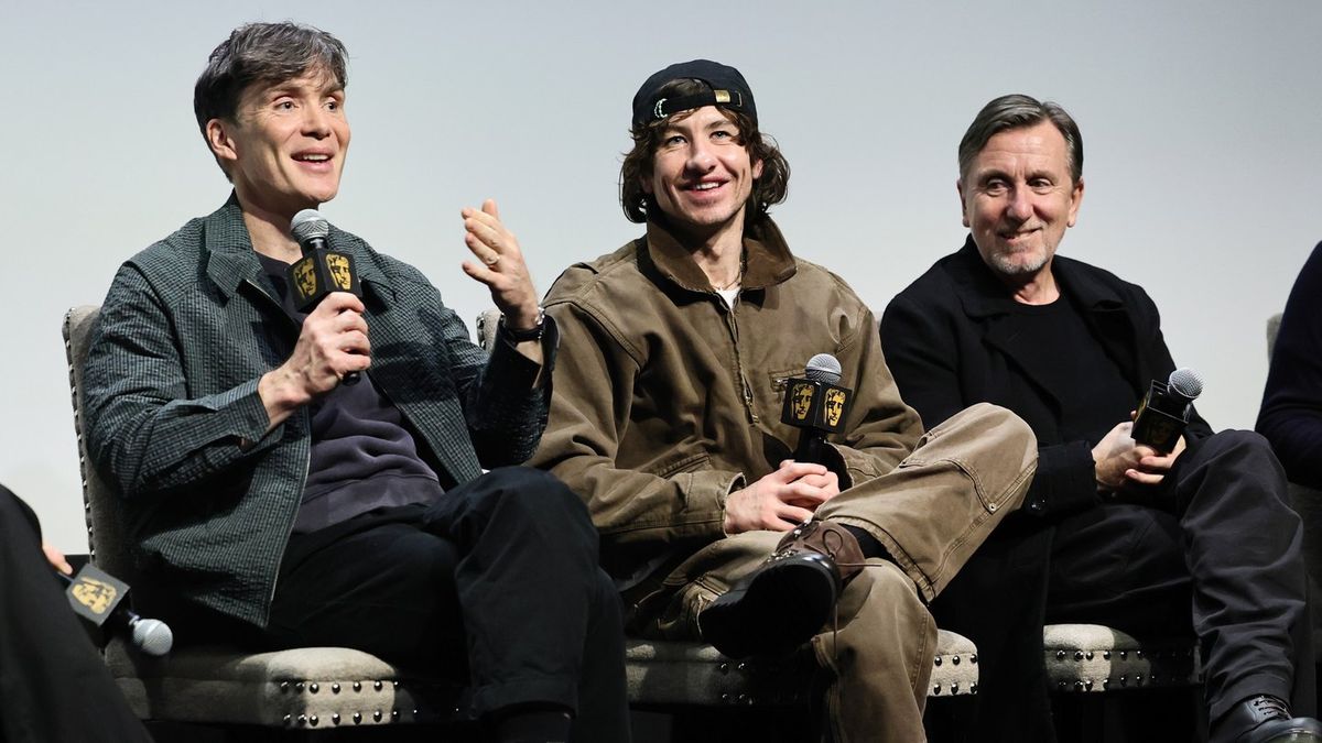 Peaky Blinders star sparks debate after admitting to not watching any ...
