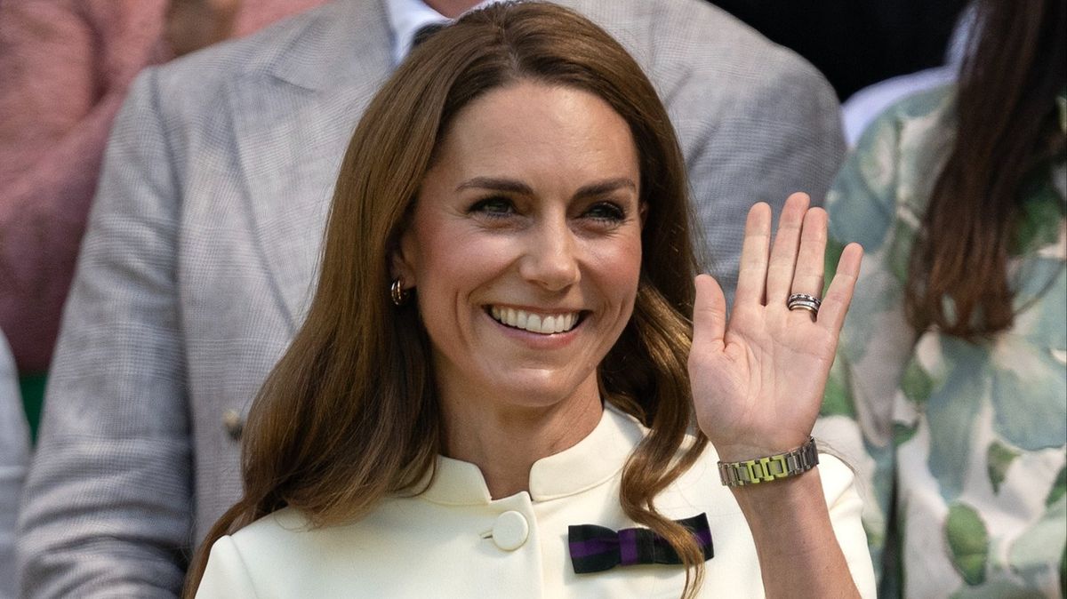 Kate Middleton debuts brand new look during family outing with Prince ...