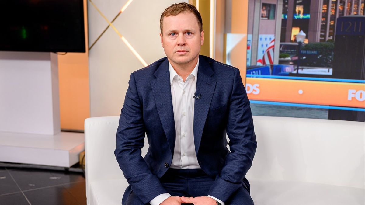 Spencer Pratt compares himself to Obama in bizarre defence as he runs ...
