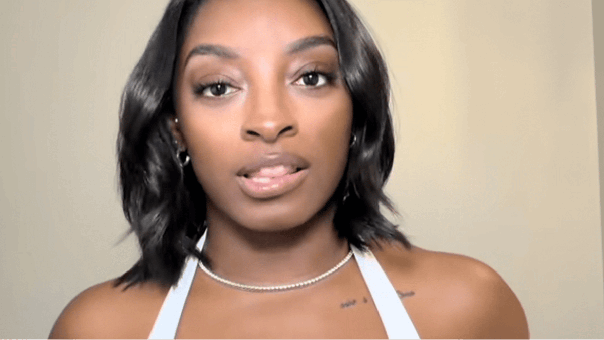 Simone Biles breaks silence on boob job and explains why 's**t hurts ...