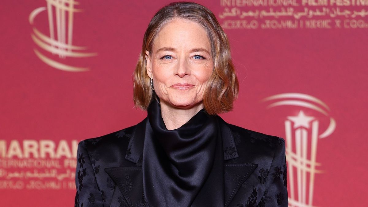Jodie Foster reveals why she thinks she was ‘saved’ from sexual abuse ...