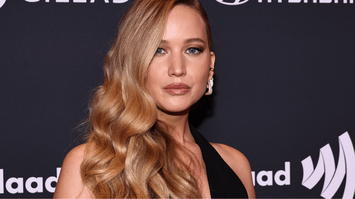 Jennifer Lawrence makes unexpected plastic surgery confession after ...