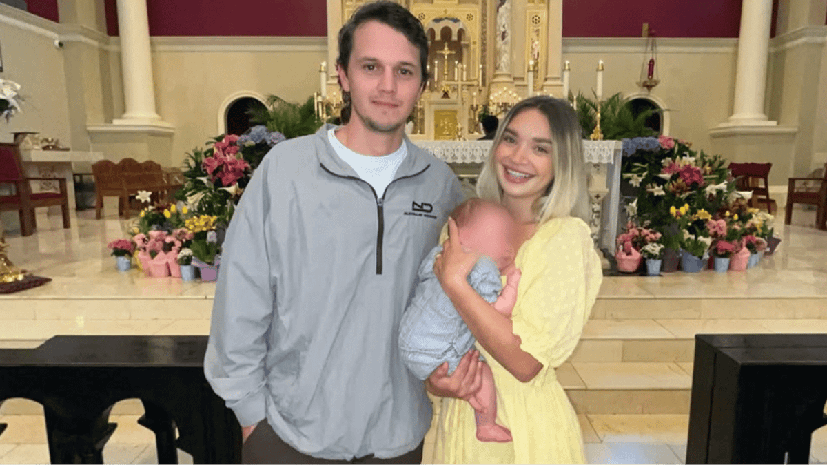 NASCAR driver says husband DM'd her when she was still a minor and ...