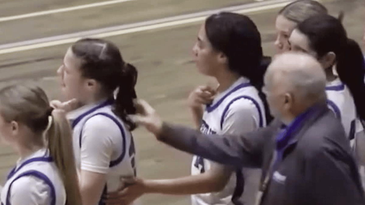 Shocking update after high school basketball coach was fired for ...