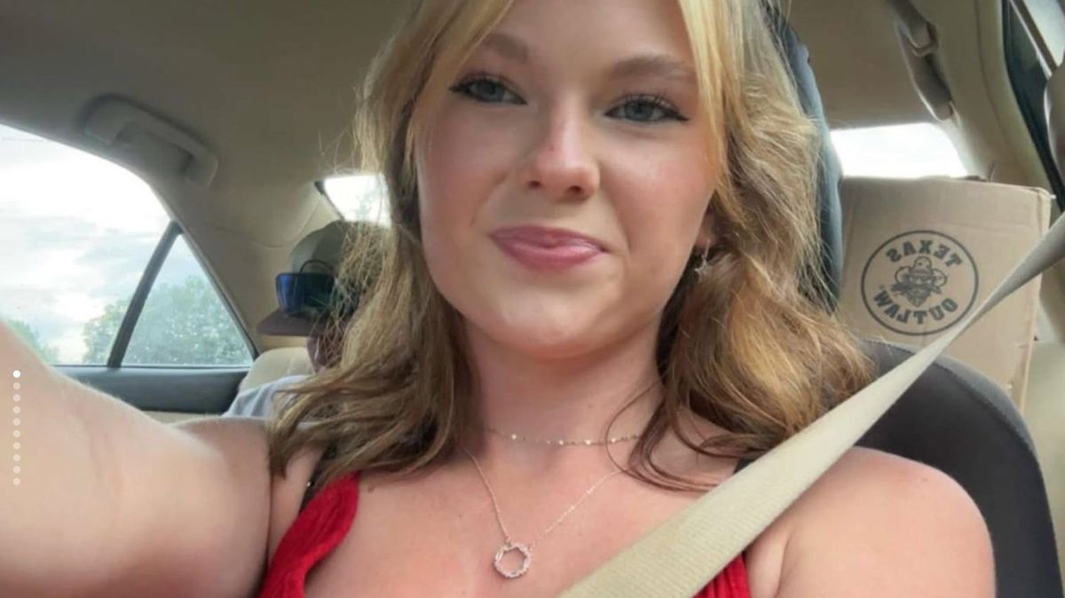 Disturbing update as FBI investigates death of 18-year-old cheerleader ...