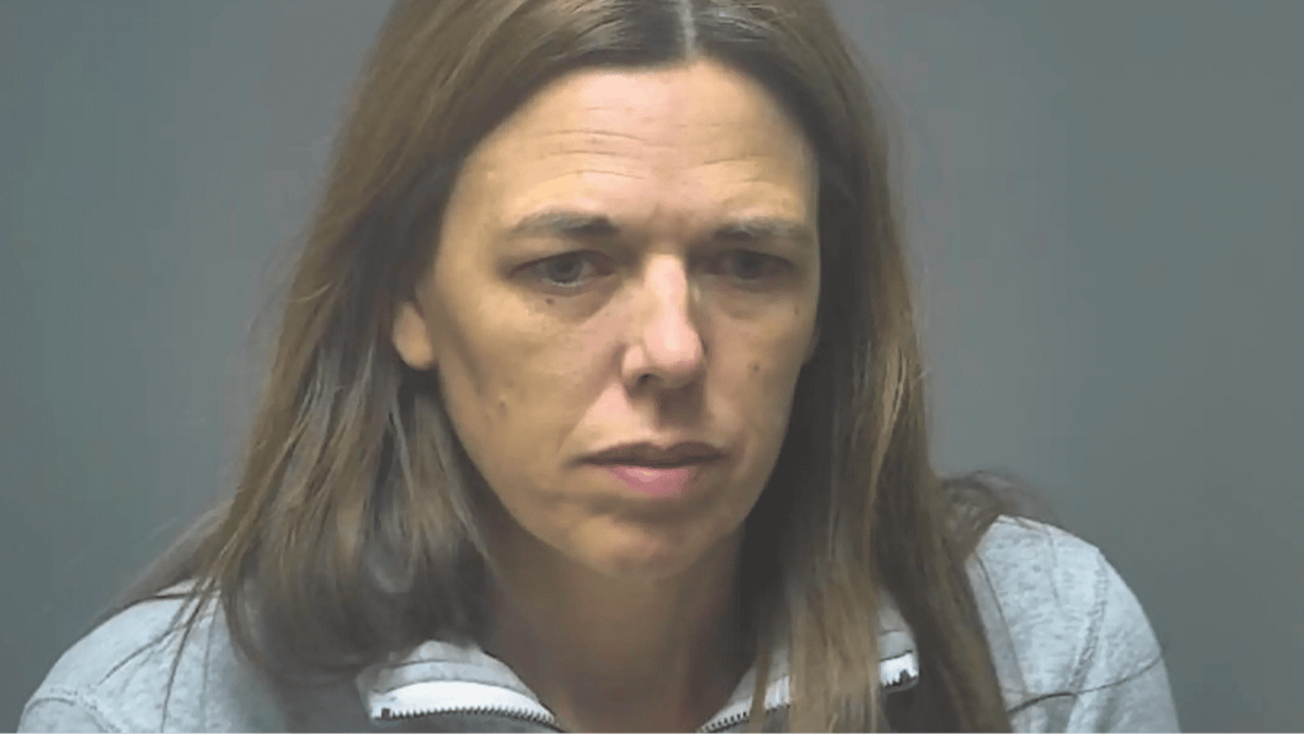How mom who anonymously bullied and harassed daughter online for a year ...