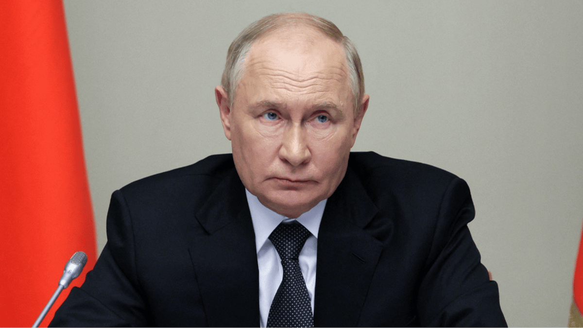 Putin's general makes disturbing demand claiming World War 3 has ...