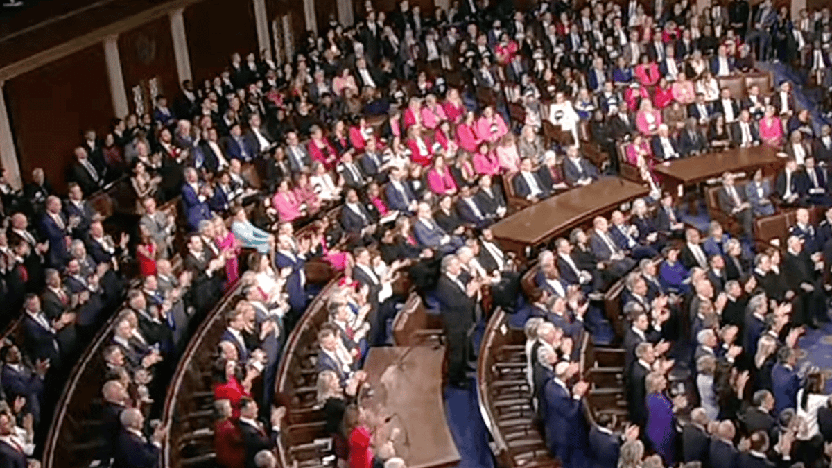 Reason why Democratic lawmakers wore pink to Donald Trump's first ...