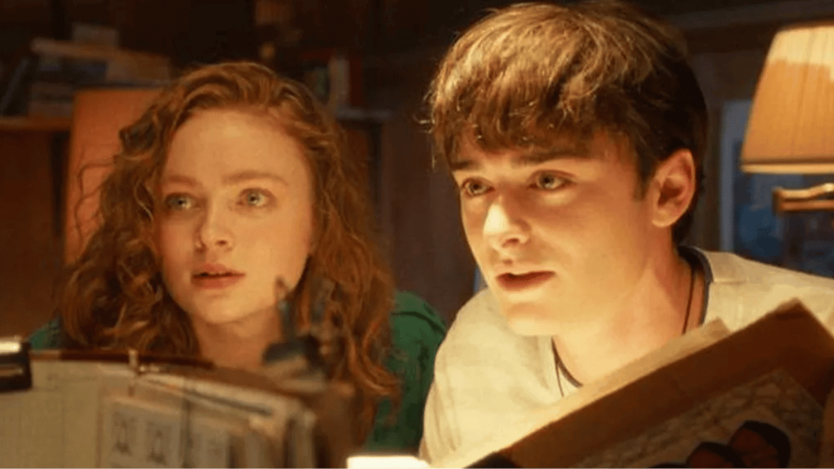 Stranger Things fans have bizarre theory over final episode and ...