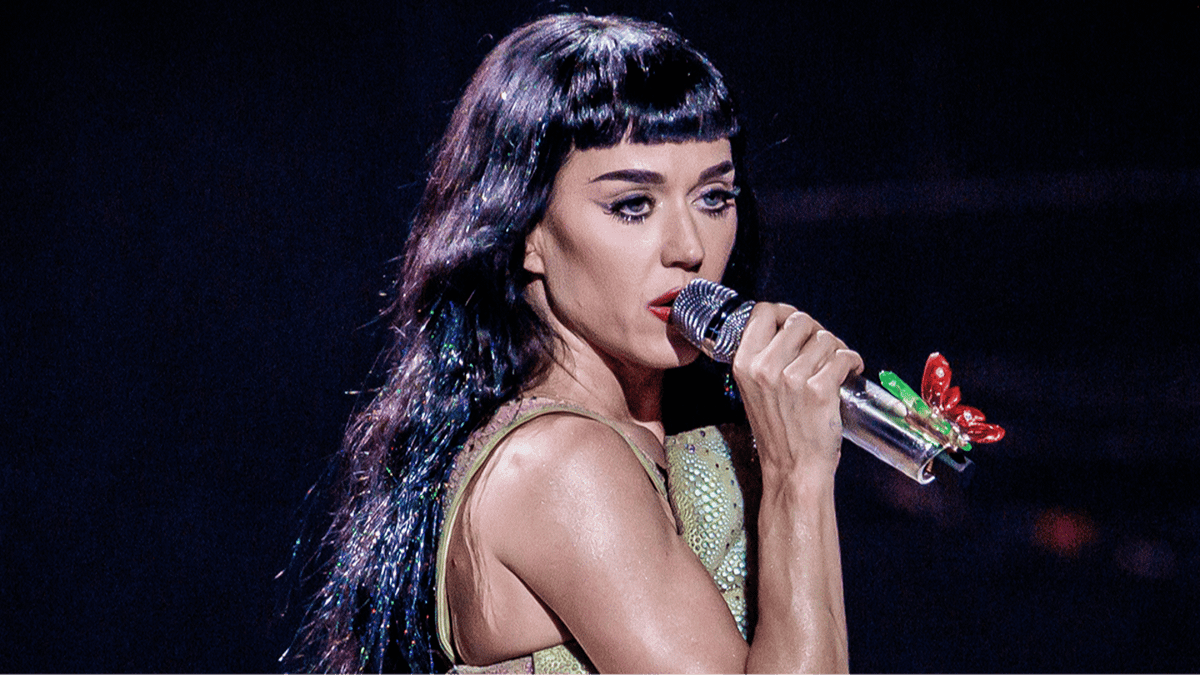 Katy Perry criticized after responding to fan's financial struggle with ...