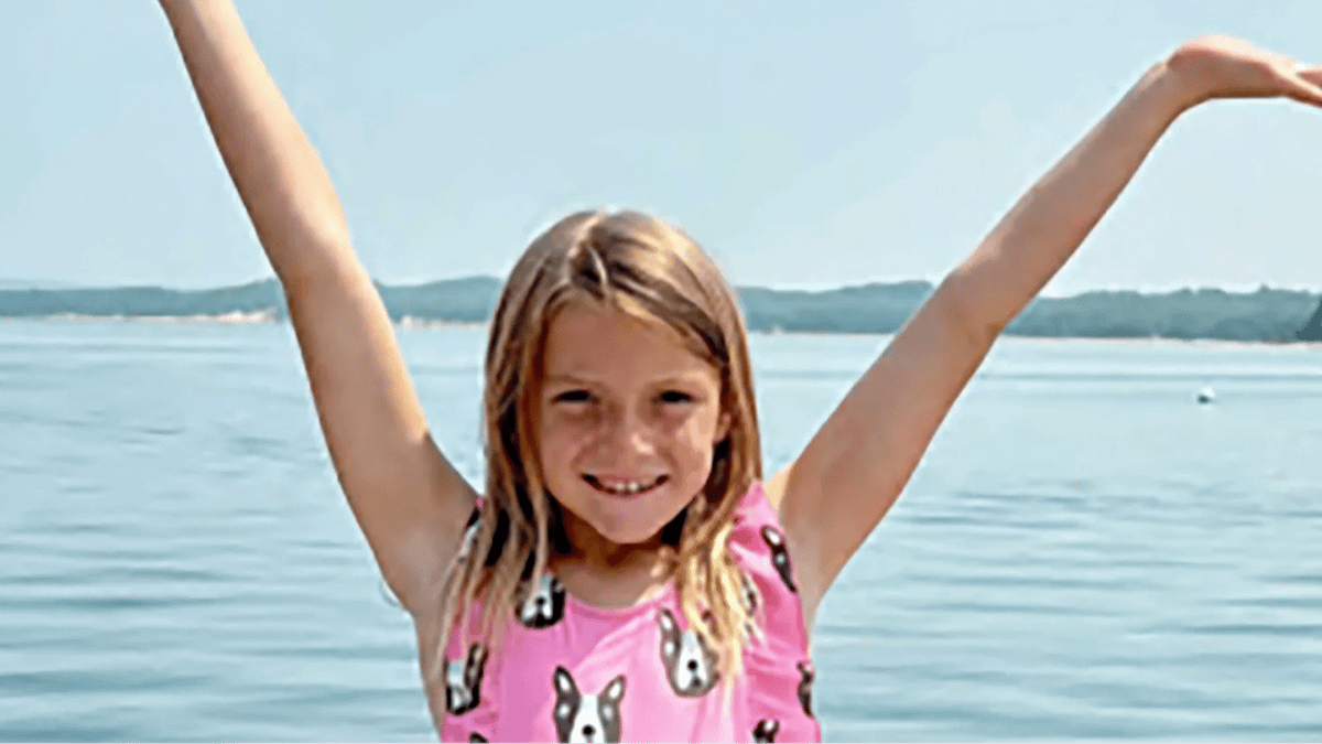 Parents of missing 8-year-old girl help get legal victory over camp ...