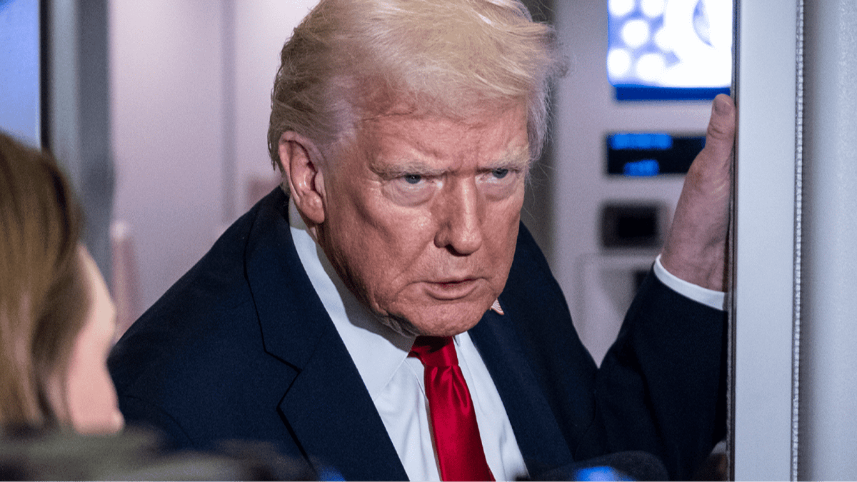 White House's shocking excuse for Trump calling female reporter 'ugly ...