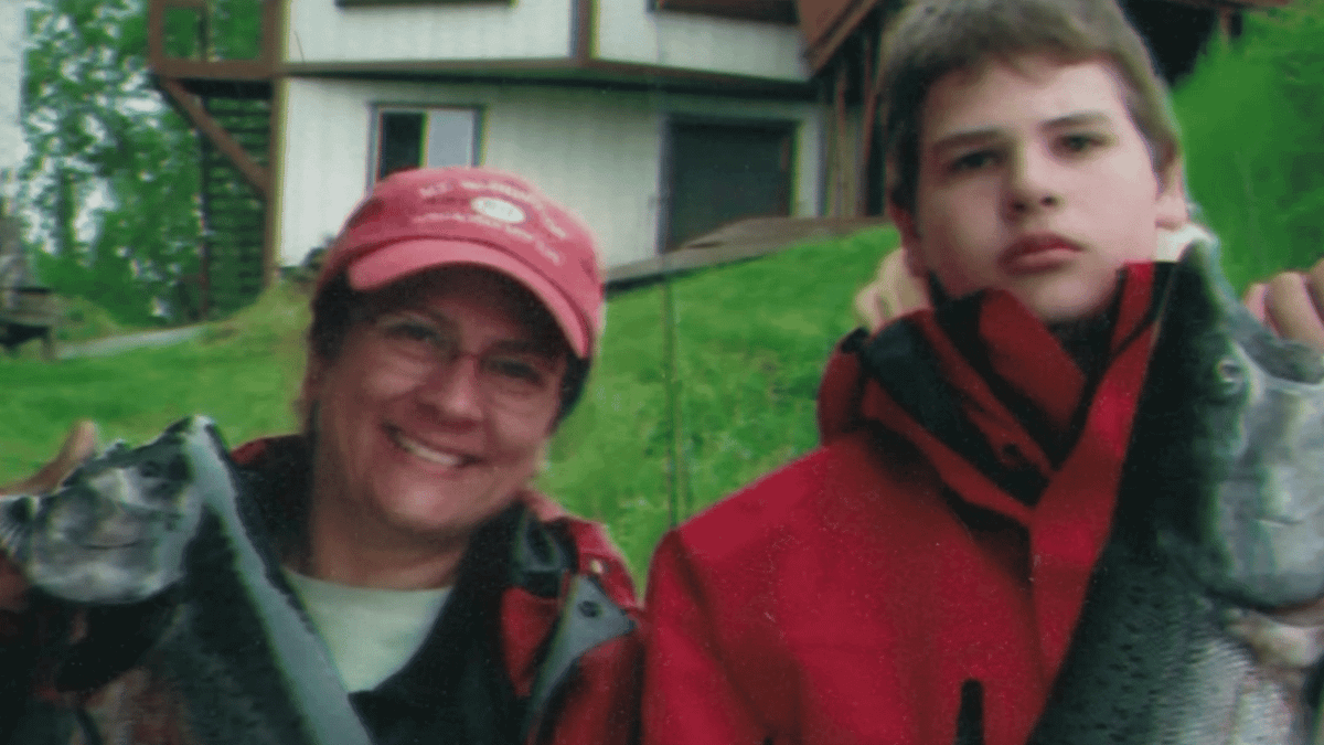 Twisted true story behind ‘bizarre’ Netflix documentary about son ...