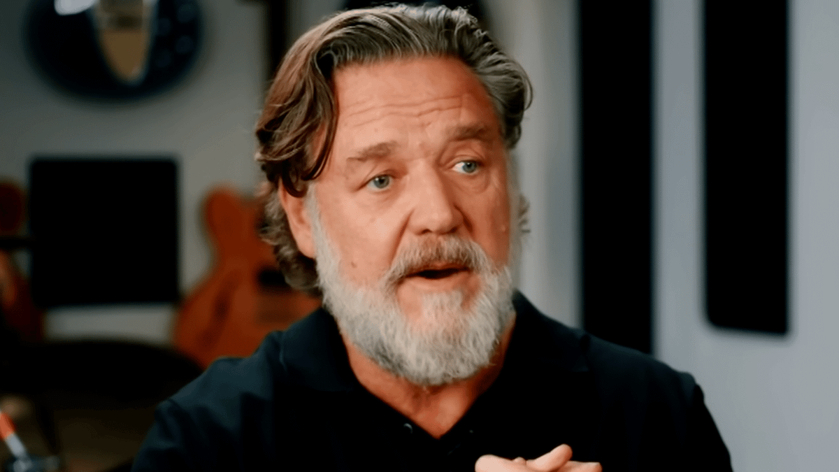 Russell Crowe, 61, reveals savage reason he will never marry girlfriend ...