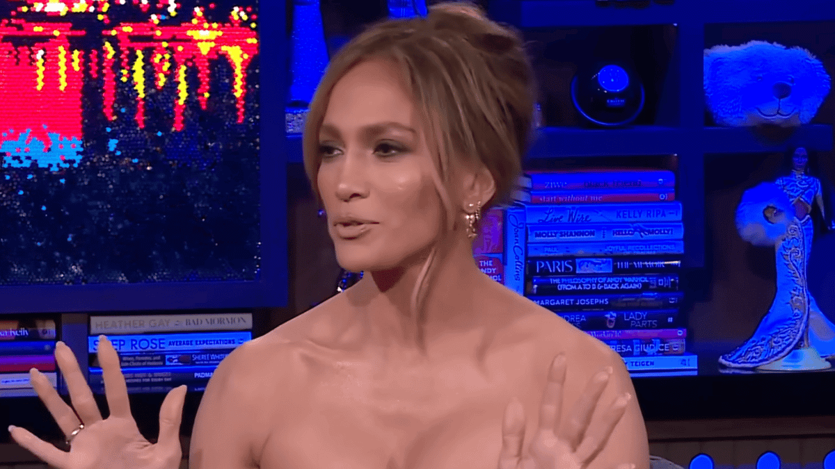 Jennifer Lopez gives surprising answer when asked who her best on ...