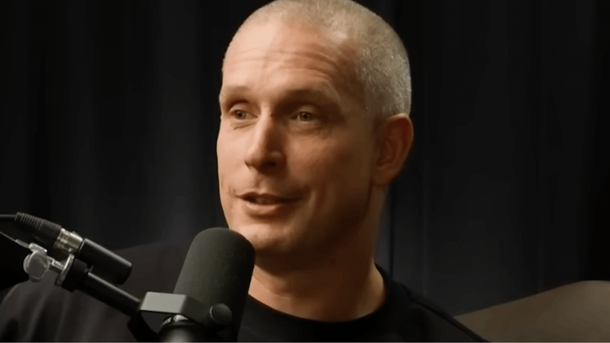 Celebrity chef reveals the moment he knew he had a drinking problem as ...