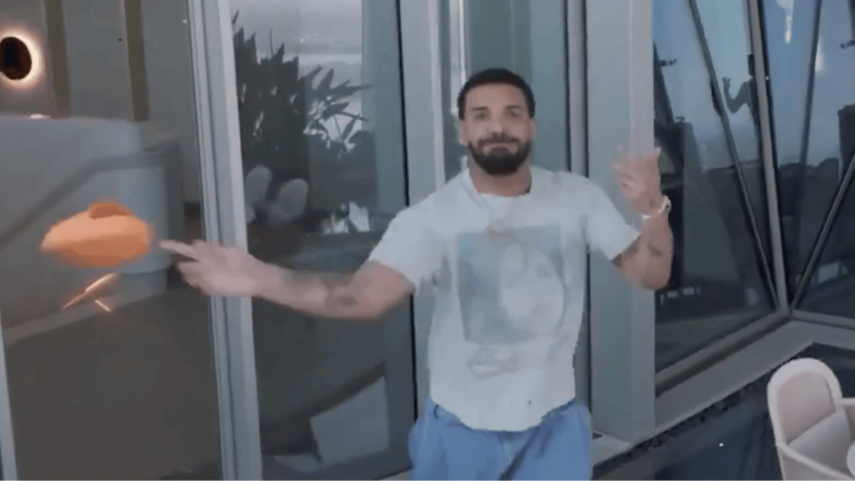 Drake fans discover 'the truth' behind bizarre viral video of drone ...