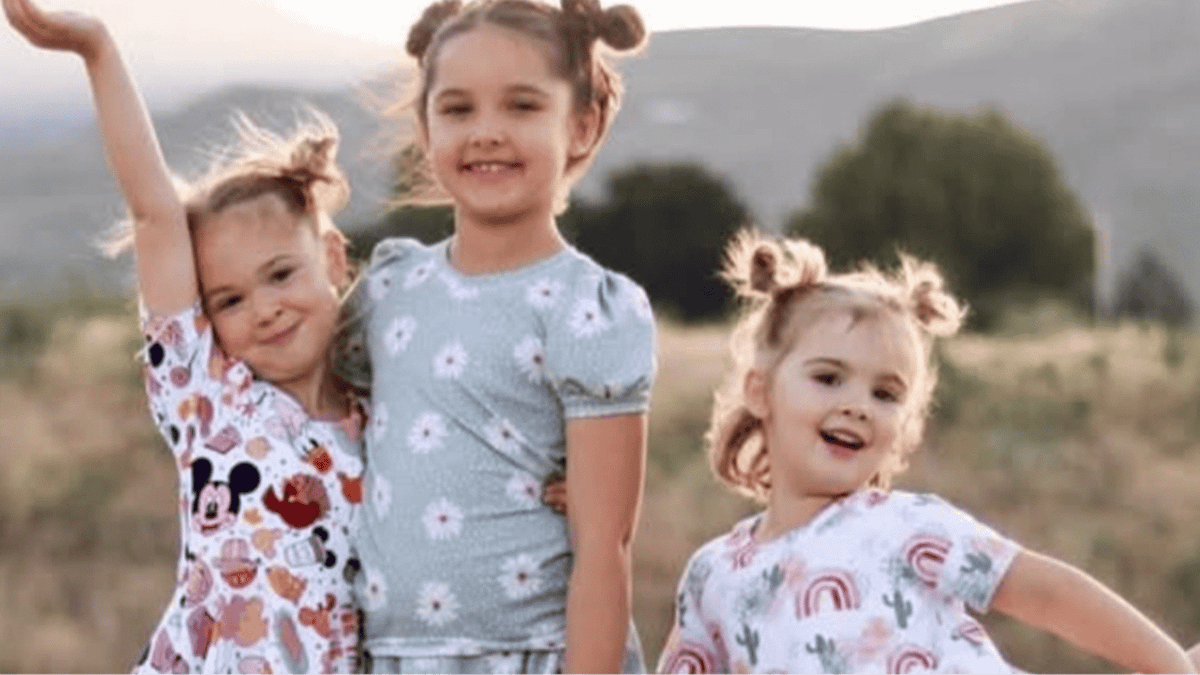 Police issue heartbreaking update on mom of 3 daughters found dead ...
