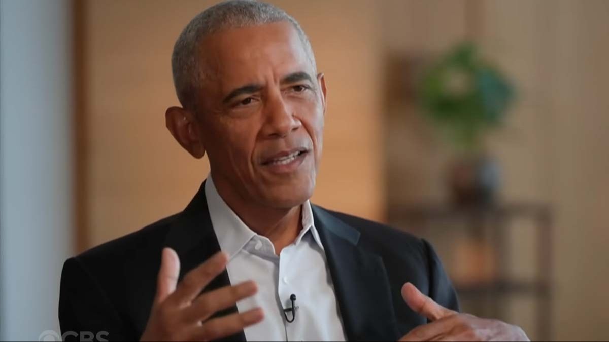Obama surprises Stephen Colbert when asked if he should run for president