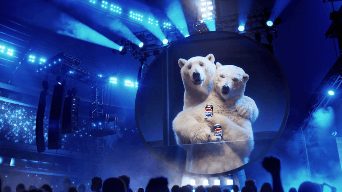Super Bowl commercial mocks Coldplay 'kiss cam' controversy as Pepsi ...