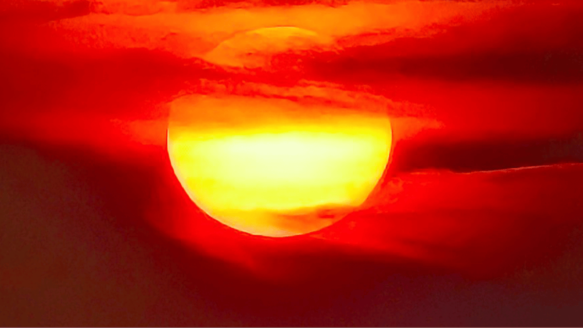 People convinced 'we live in a simulation' after seeing baffling sunset ...