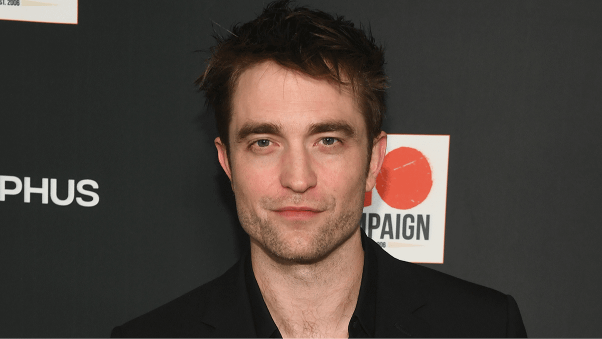 Robert Pattinson reveals ‘very strange’ and specific body odor he had ...