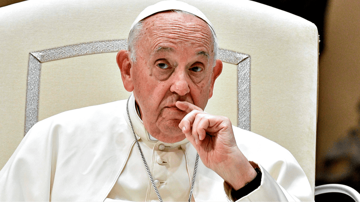 Vatican gives important update on the Pope's health after being left in ...