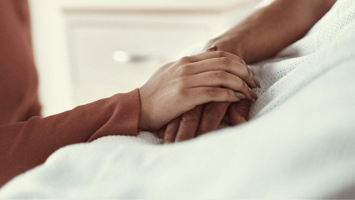 Nurse reveals the 4 final phrases she hears people say before they die