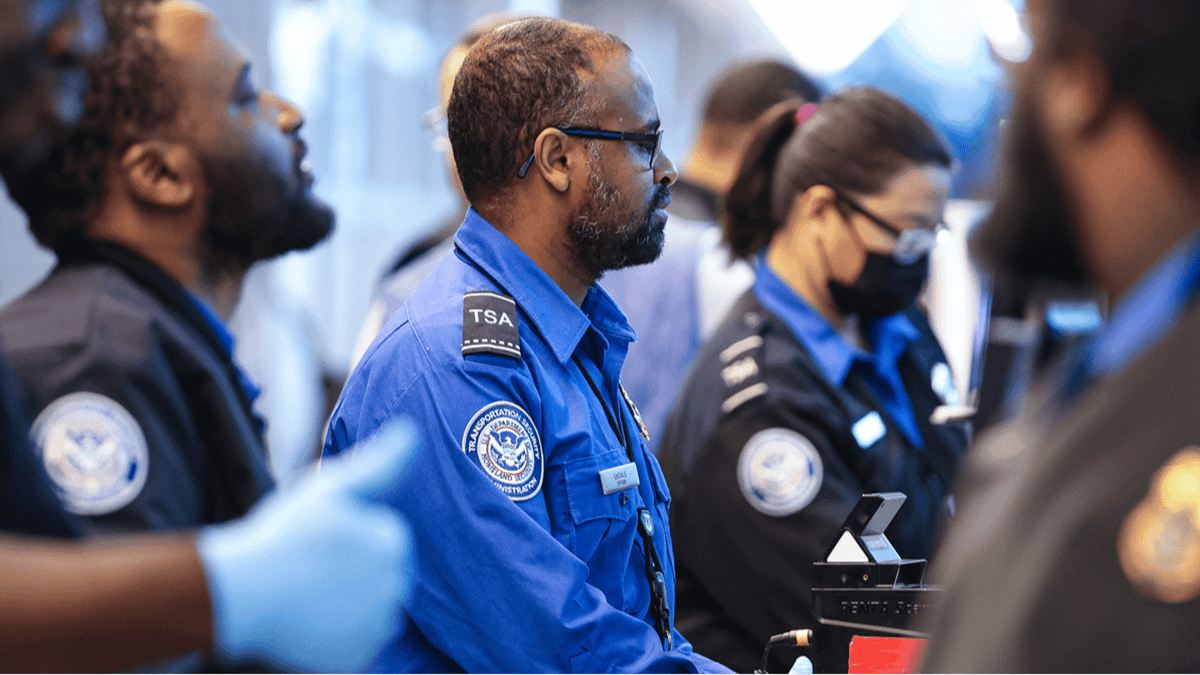 Urgent warning for US travelers as TSA agents go unpaid due to another ...