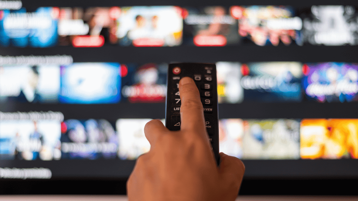 10 Netflix shows everyone's watching right now as 'addictive' new ...