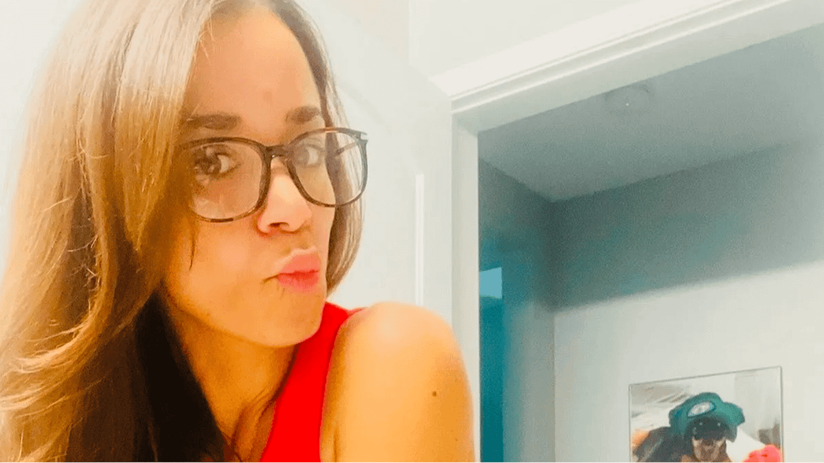 Haunting post SNL writer's sister made weeks after she went missing as ...