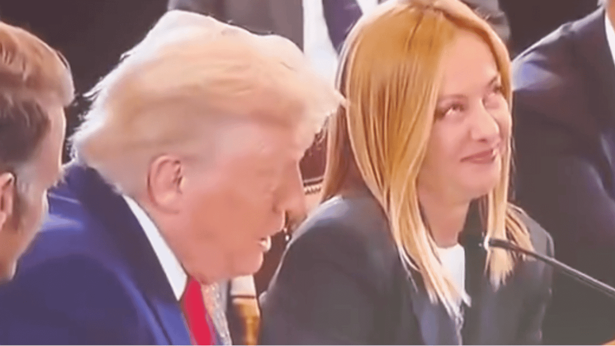 Prime Minister of Italy spotted 'rolling her eyes' after laughing at ...