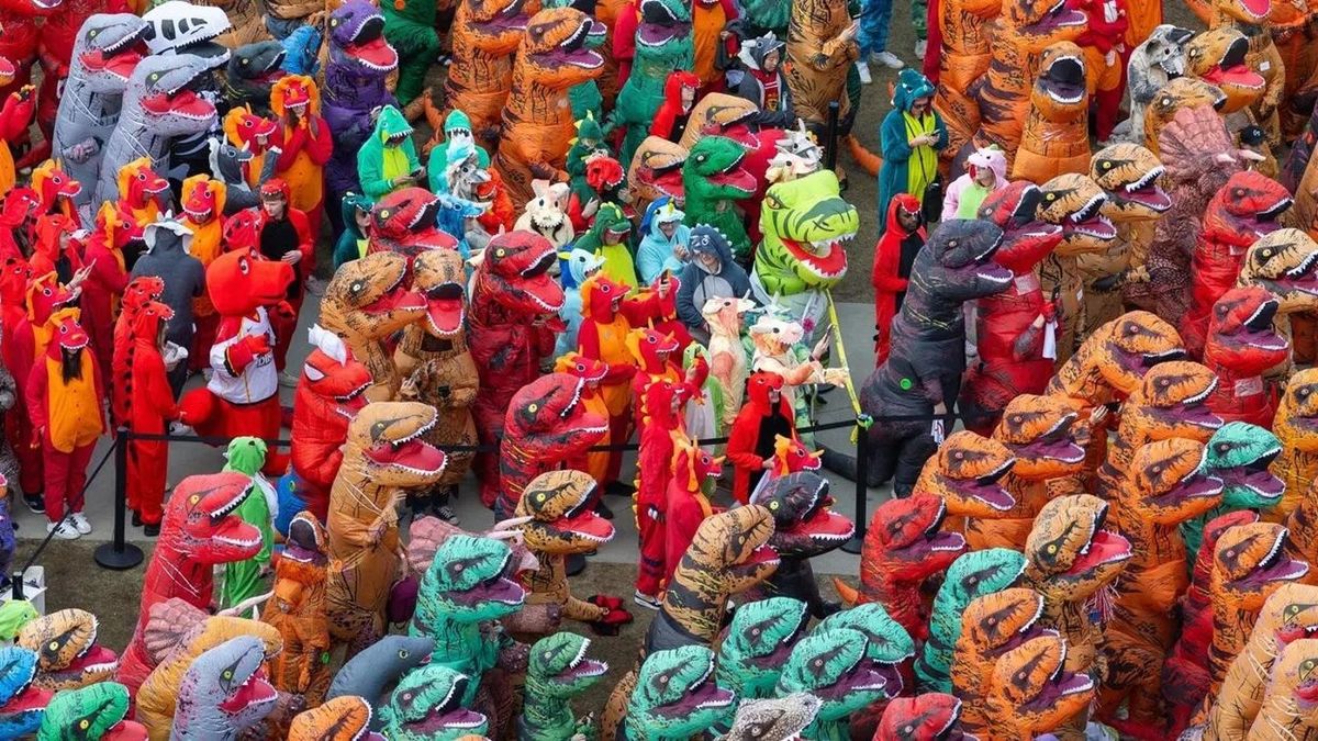 University Marks 60th Anniversary with Record-Breaking Dinosaur Gathering