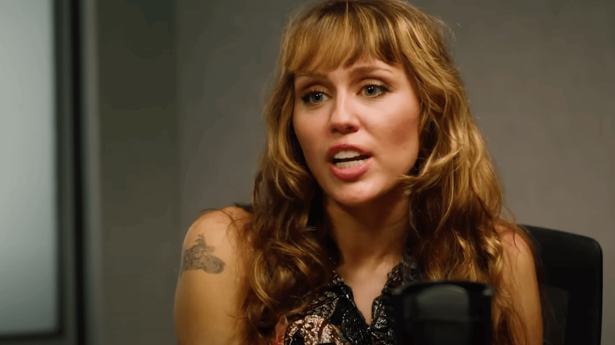 Miley Cyrus opens up to why she's chosen not to have kids in vulnerable ...