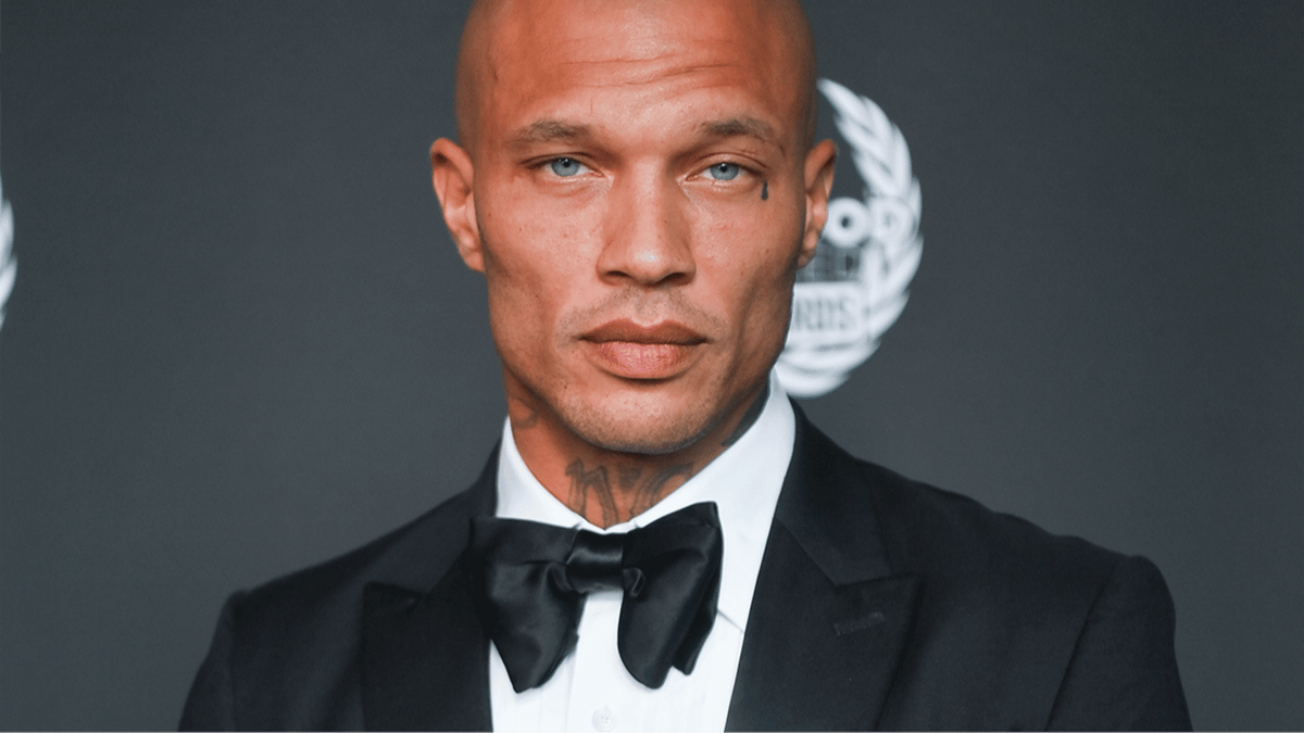 'Hot felon’ Jeremy Meeks slams fans for stopping his family visiting ...