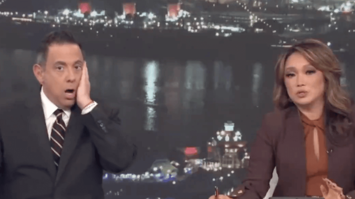 News anchors left in shock as man killed live on-air during police ...