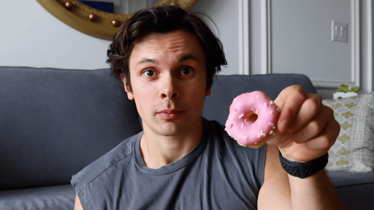 Man ate the 'world’s 100 unhealthiest foods' over 50 hours and reveals ...